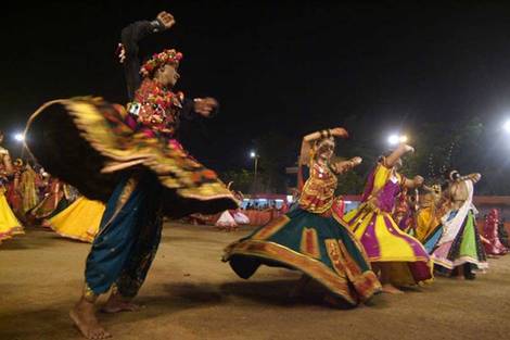 2011 Navratri Raas Garba Photos, Wallpapers, Dates, Pics, Pictures ...