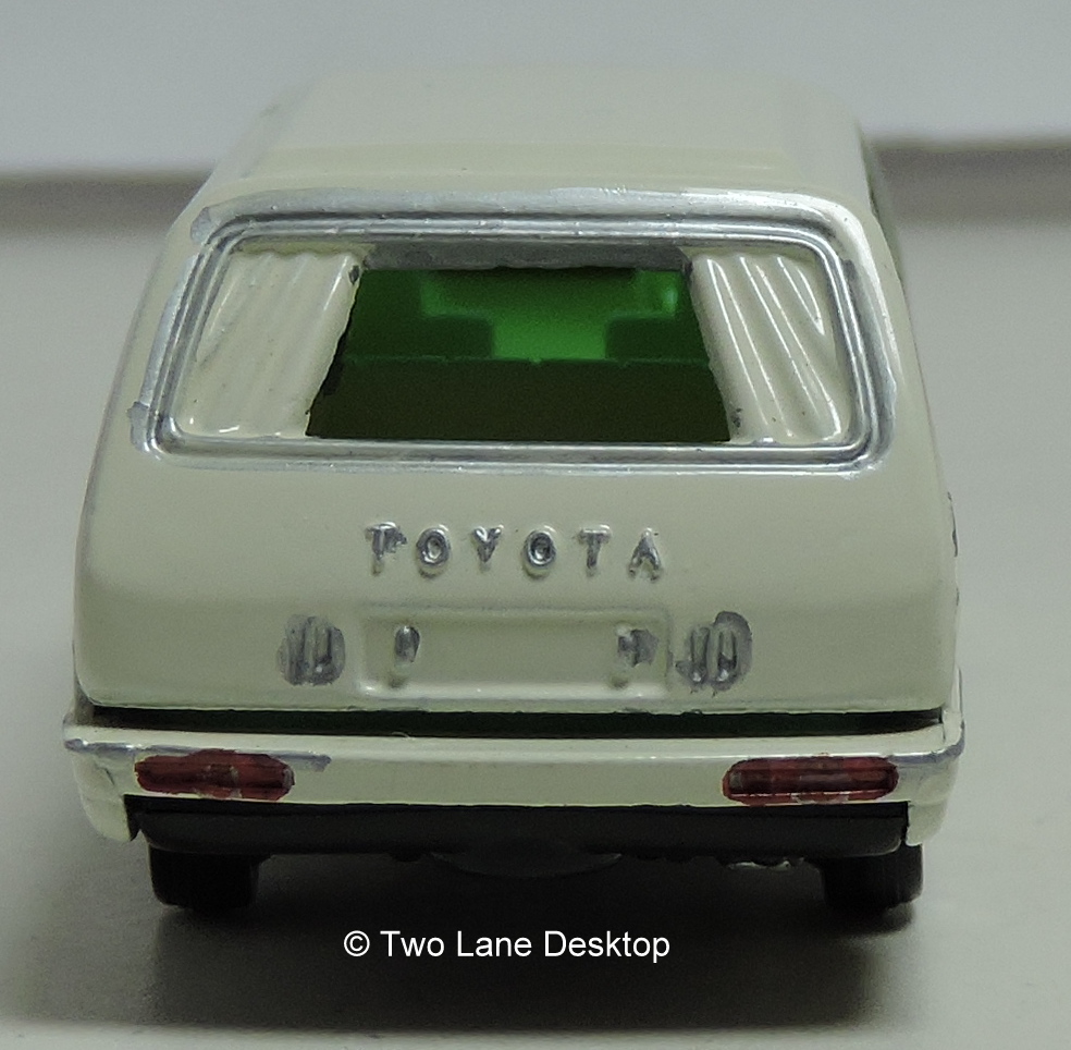 Tomica 1973 Toyota Crown Taxi, Toyota Crown Comfort Taxi, and Toyota MP ...