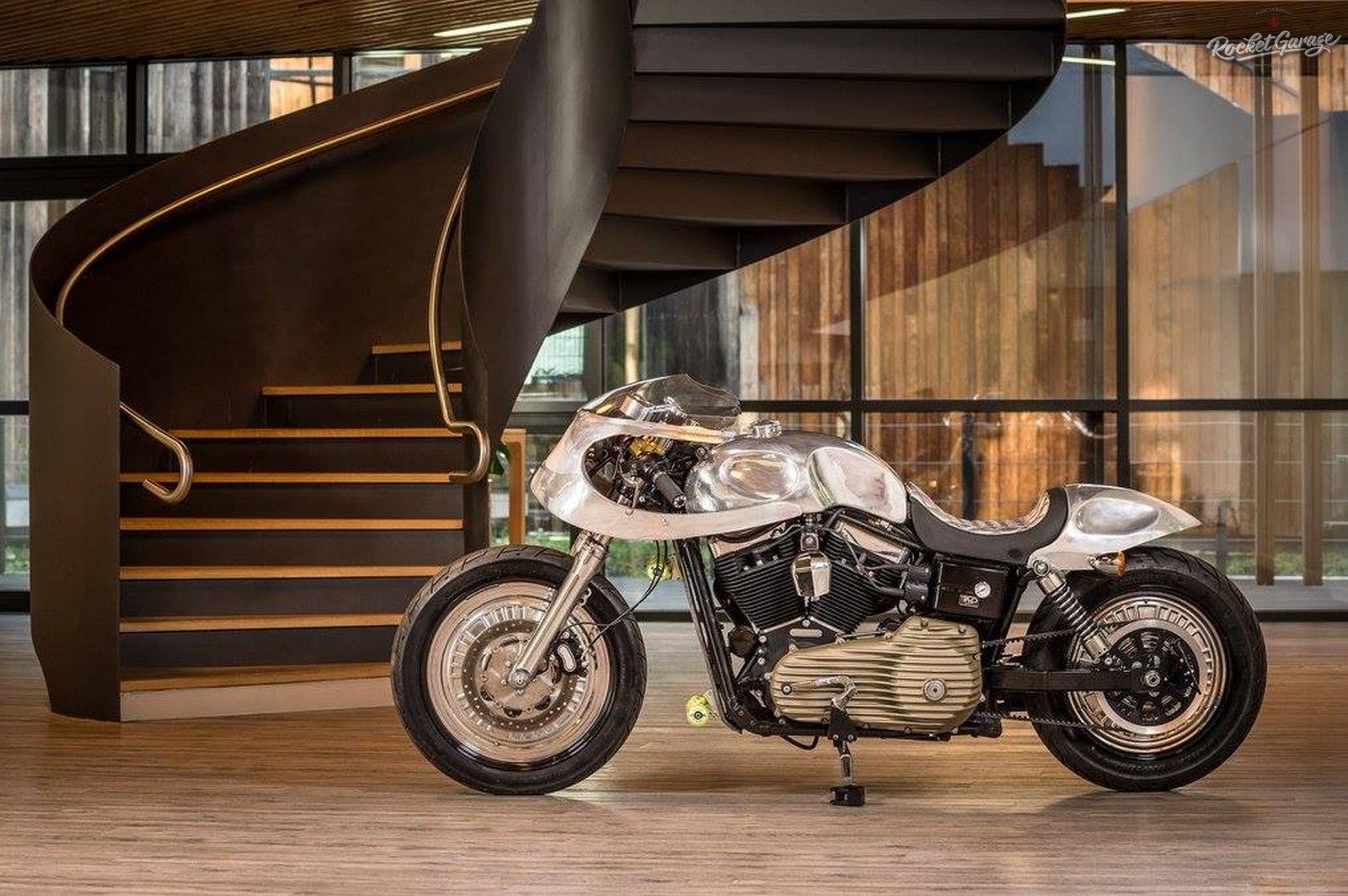 Cafe Racer Dyna - RocketGarage - Cafe Racer Magazine