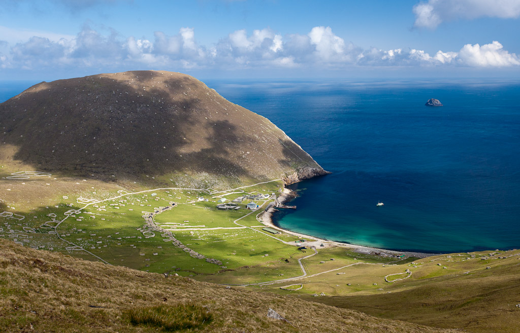 Sea kayaking with seakayakphoto.com: Hirta, an island of two valleys.