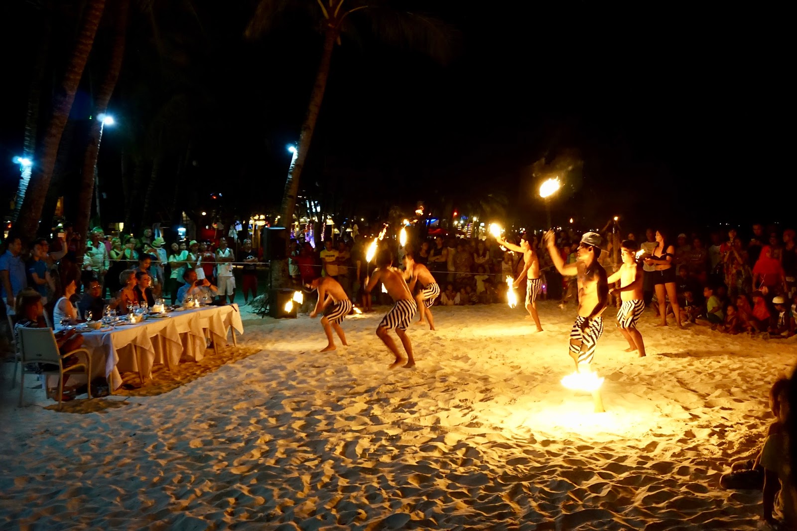 Boracay, Philippines - Travel guide - FLIP FLOPS ONLY