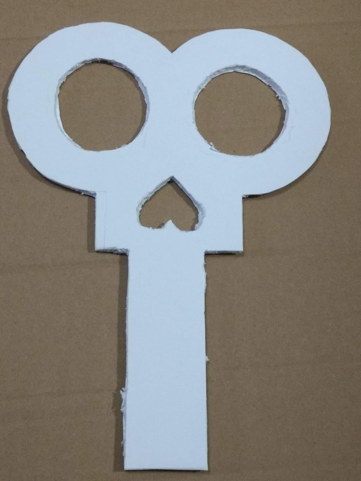 Amber's Craft a Week Blog: Halloween Creepy Doll Costume Wind Up Key