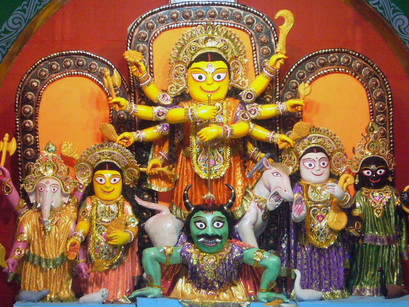 Durga Puja: Barisha Sabuj Sathi Club (2011)