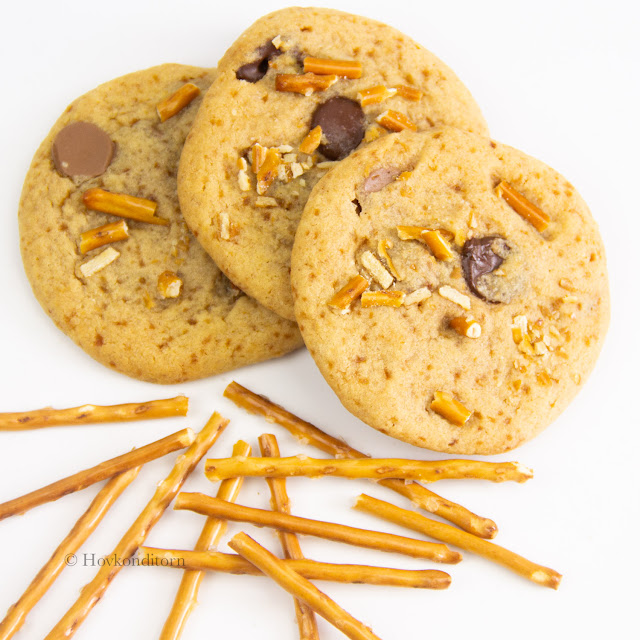 Chocolate Pretzel Cookies