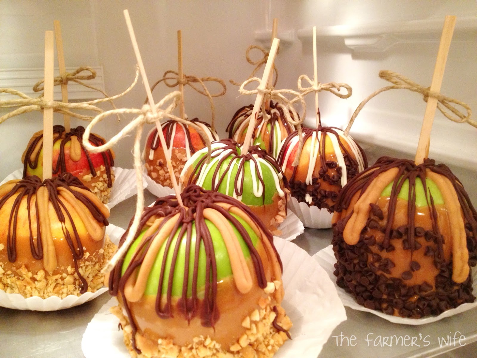 The Farmer's Wife: Easy Gourmet Caramel Apples