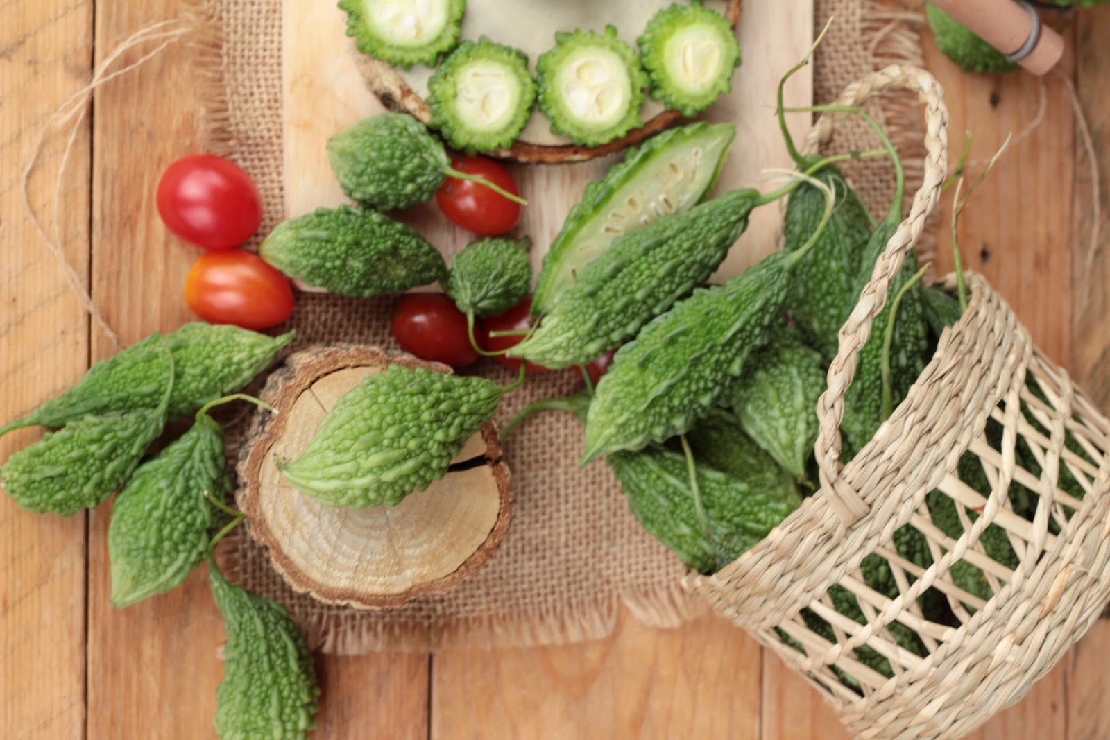 CaraTaklukkan Pare yang Pahit dengan - Katalog Resep Masakan