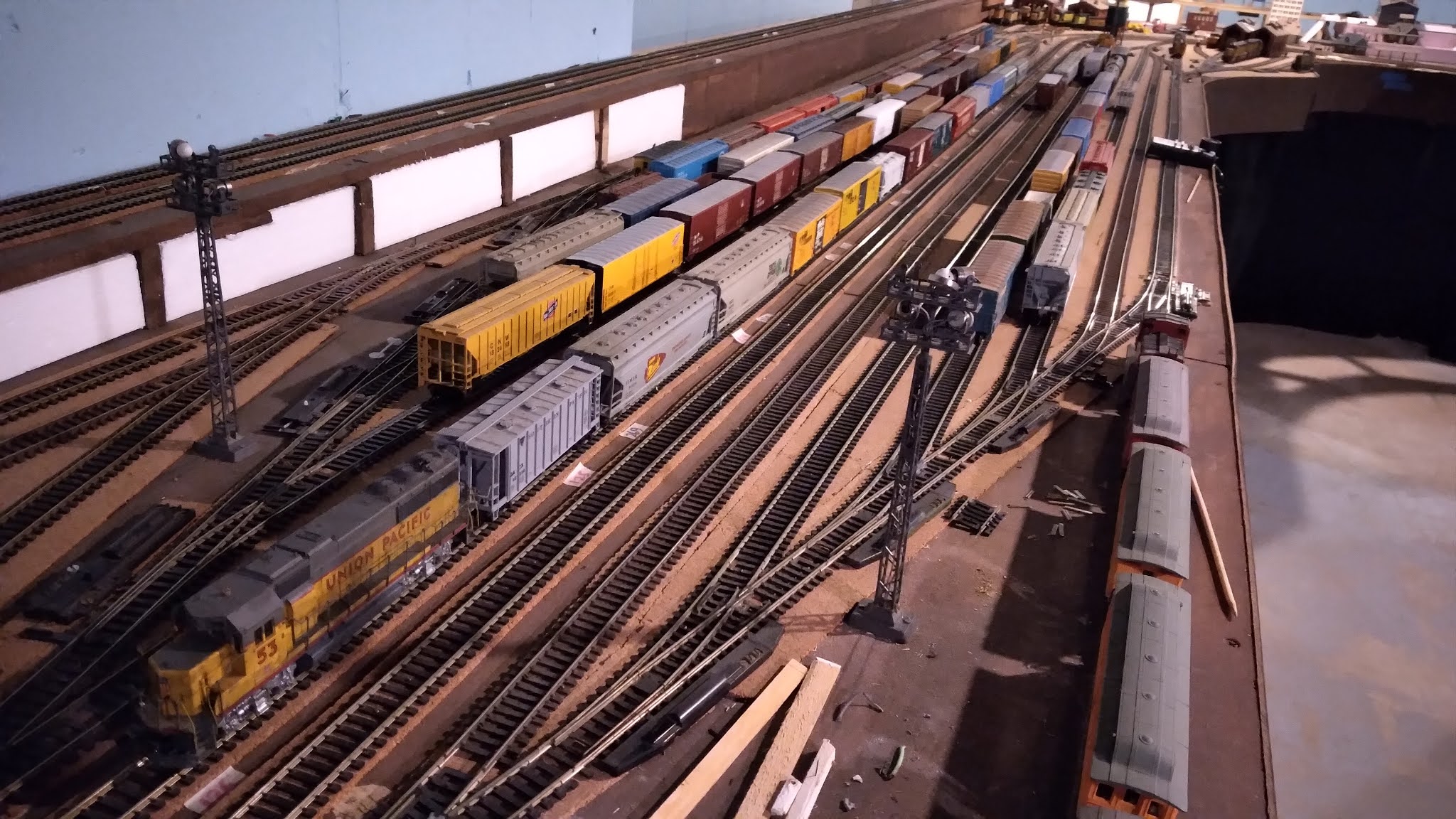 Basement Train Layout: Week 336