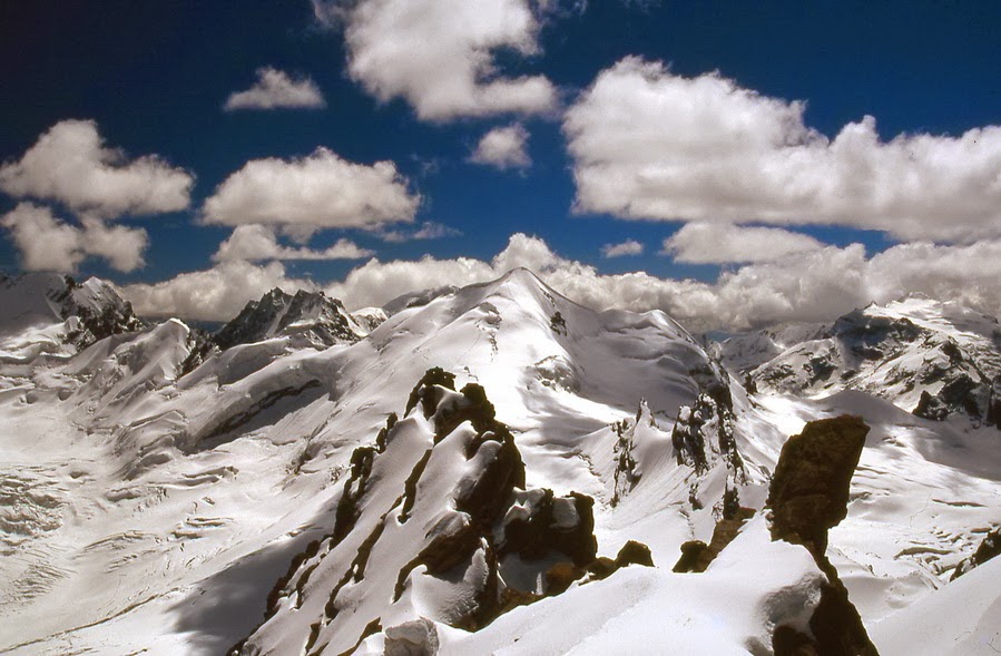 The Accidental Climber: Mantalai Magic - Part II : The Climbs