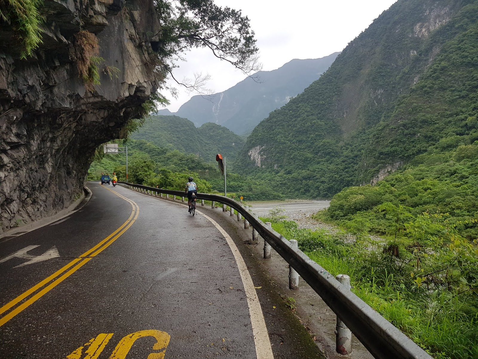 Sifter Goes (Bike) Riding: Taiwan, a cycle tourist's paradise?