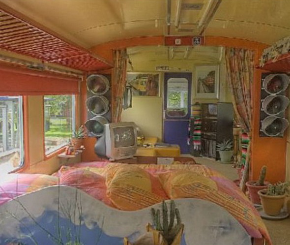 Hotel Controversy Tram Inn