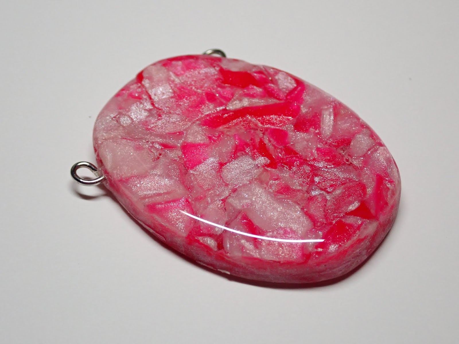 Faux quartz pendant from polymer clay and mica powders