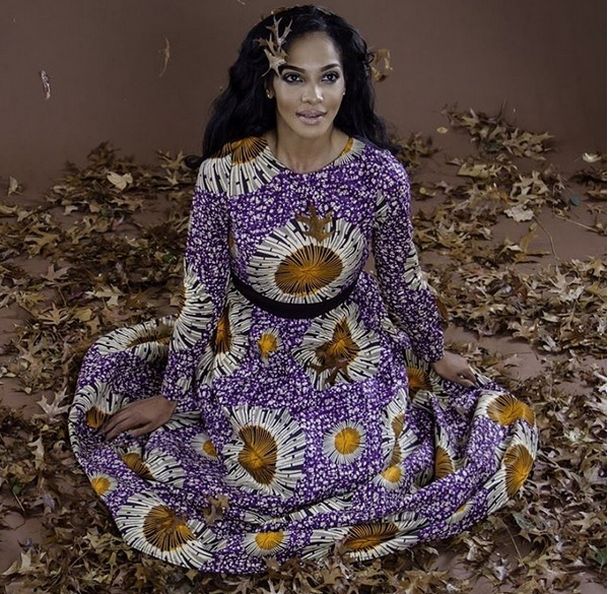 Former Miss SA Liesl Laurie survives horrific car crash drove under a truck Former Miss SA Liesl Laurie survives horrific car crash drove under a truck