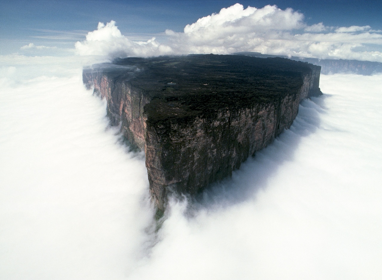 Curiosidades del Mundo: El increíble Monte Roraima (Venezuela, Brasil y ...