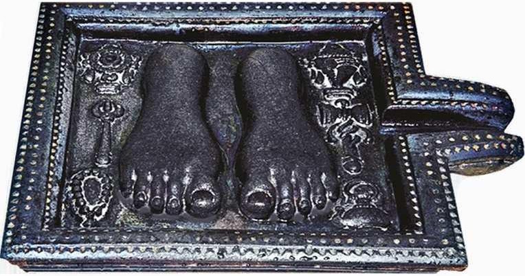 SRIPADA SRI VALLABHA