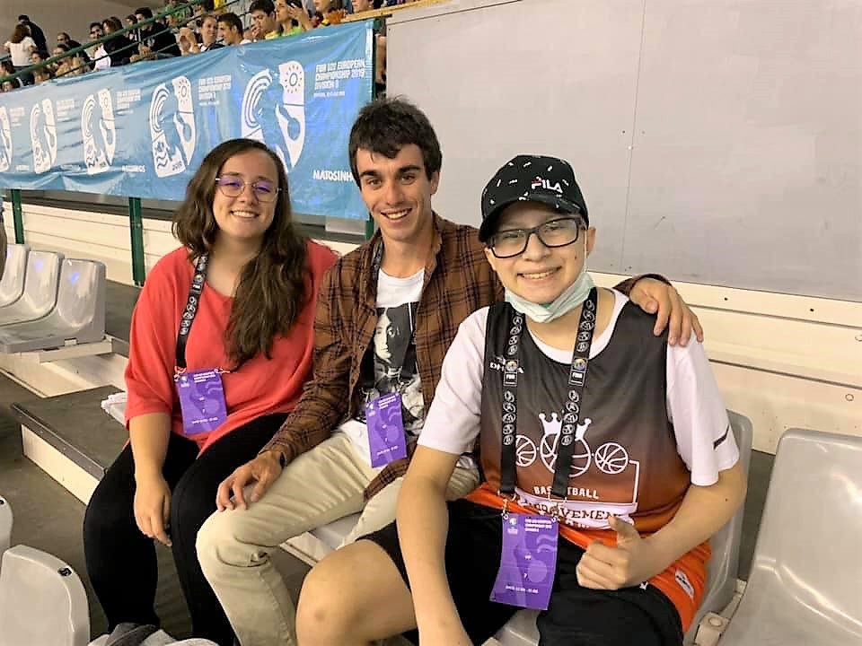 O cão que fuma...: Ruben Aguiar feliz com o sucesso do seu primeiro ...