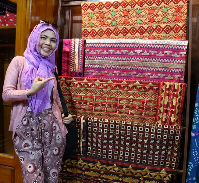 Nuansa Bahari di Secarik Batik Tanggamus - TᖇᗩᐯEᒪEᖇIEᑎ