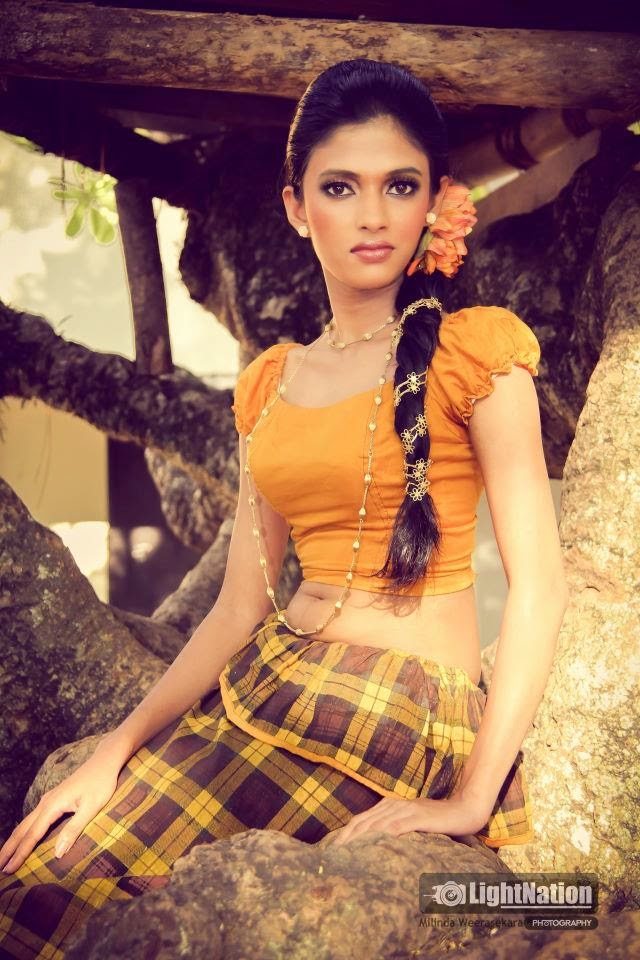 Sri Lankan Models - Redda Hatte