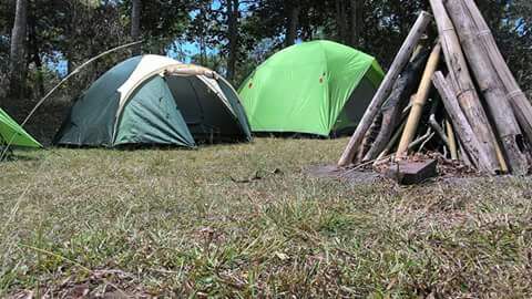 PAKET CAMPING DI NATURAL HILL CISARUA BANDUNG