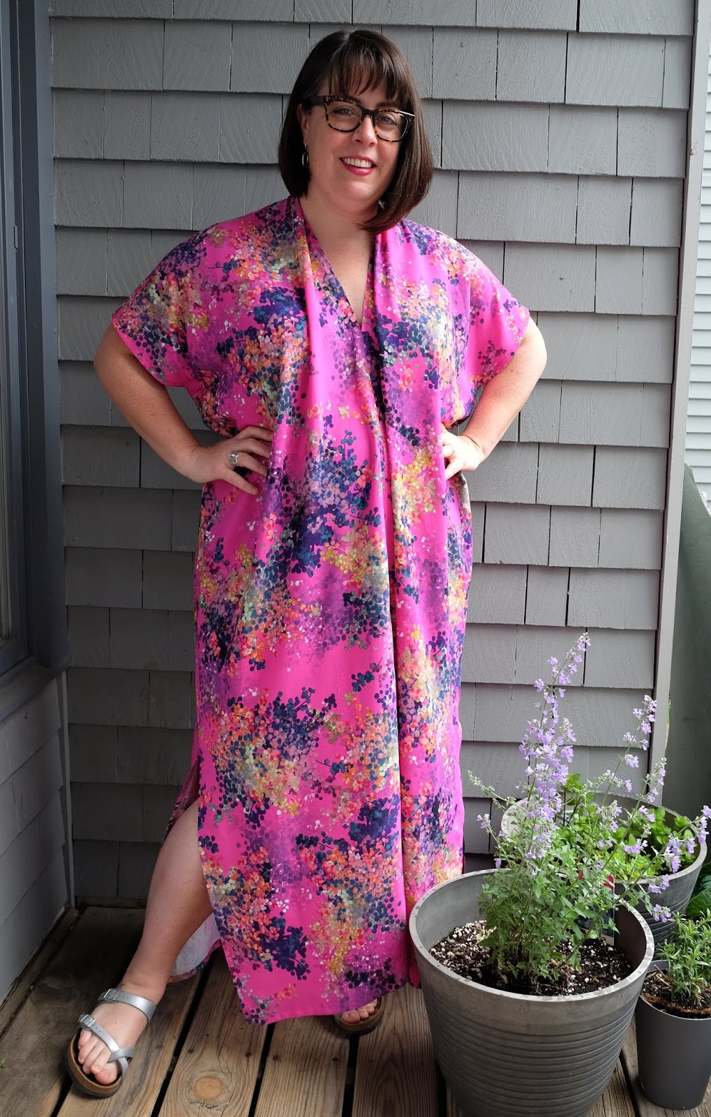 Cookin' & Craftin': Caftans and Cocktails: Cris Wood Sews Envelope Dress