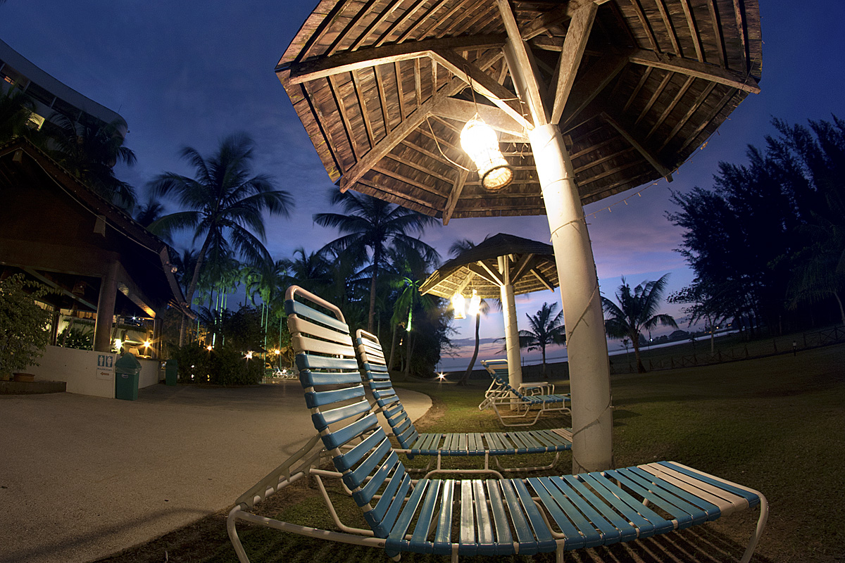 Austin's Photo Note: Miri Parkcity Everly Resort~鱼眼看黄昏