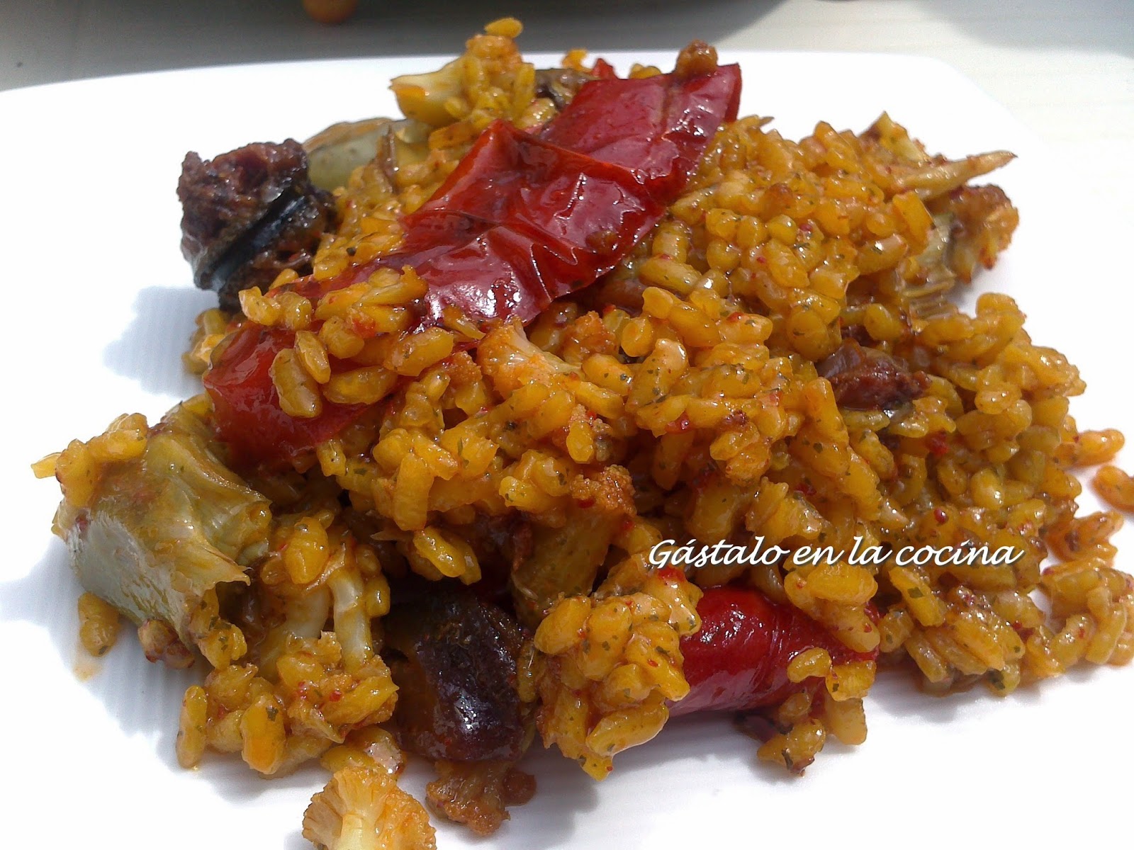 Gástalo en la cocina: ARROZ CON VERDURAS, CHORIZO Y MORCILLA