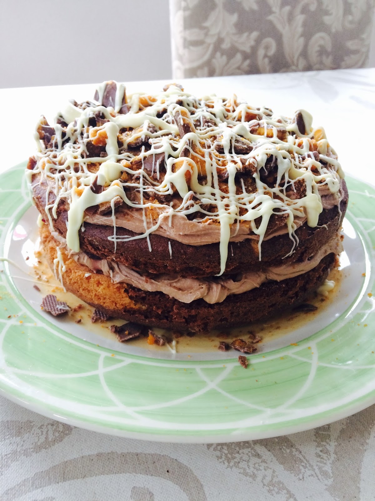 *CAKE PORN* Crushed Crunchie Marble Cake | The Betty Stamp