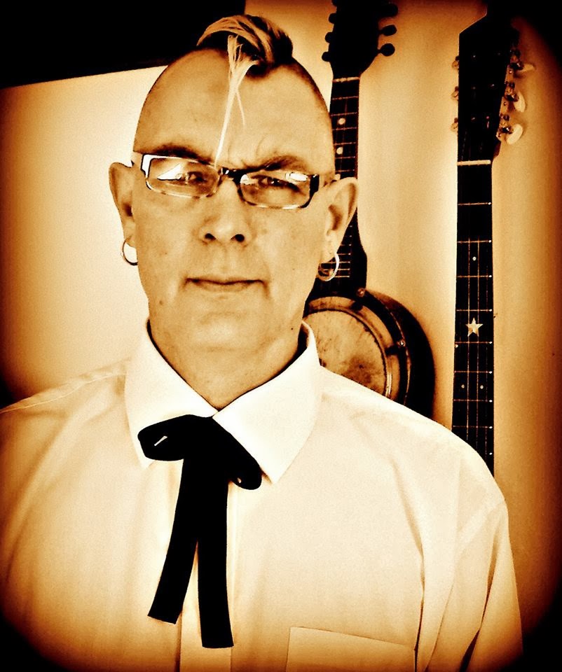 The Glebe Blog: SCRUFFY BUZZARDS