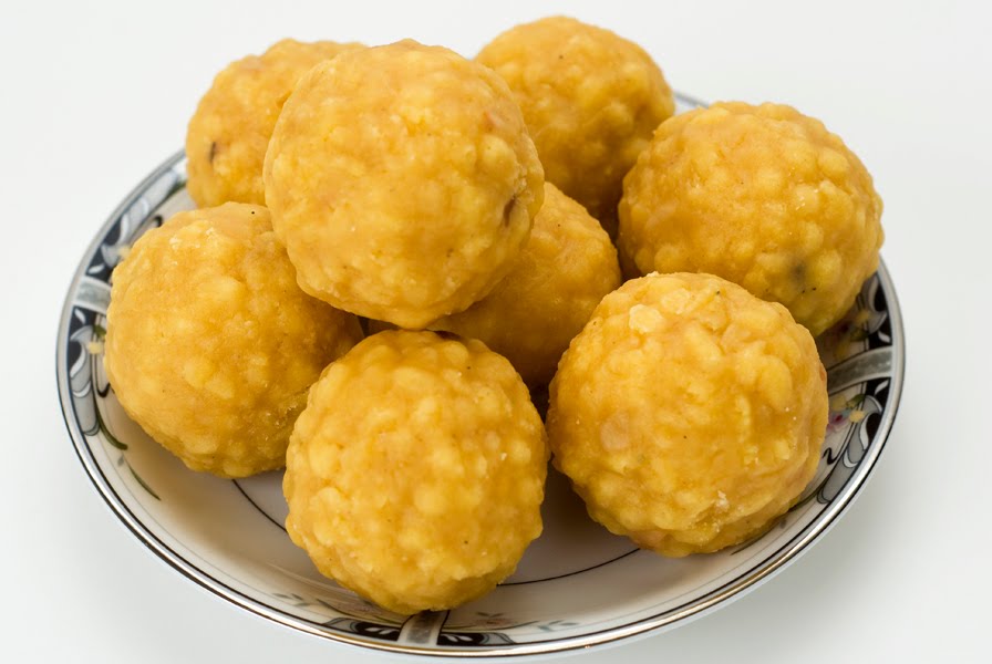 Easy south indian recipe: Boodi Ladoo -North indian Sweet