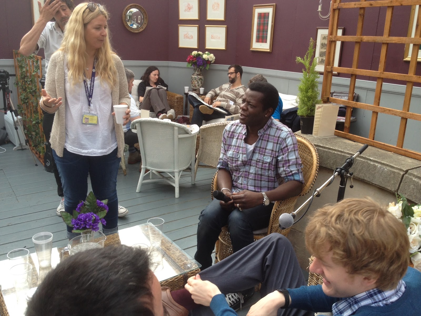 THE LATE NIGHT GIMP FIGHT BLOG.: August 2012