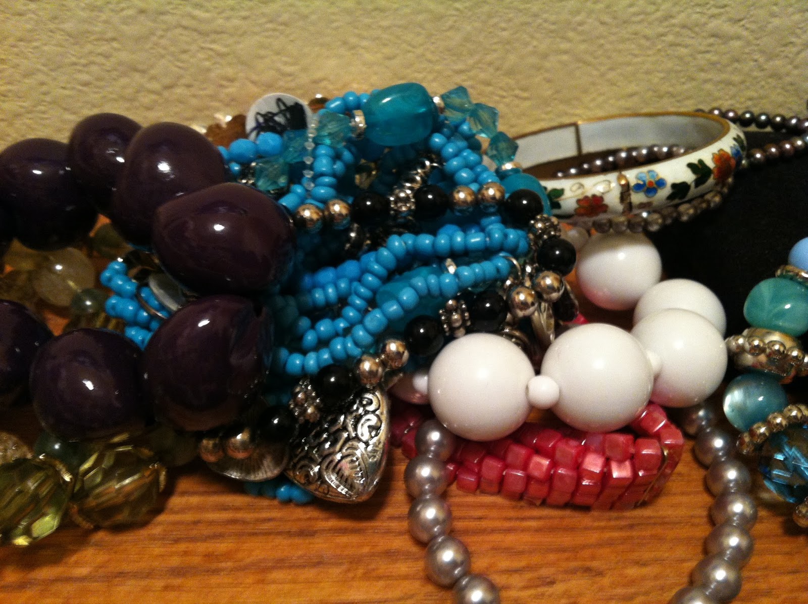 Messy Messy Bracelets - Polka Dotted Blue Jay