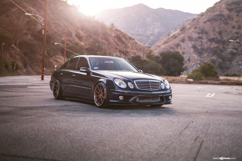 Mostbook: Tuning Mercedes Benz AMG E55 W211
