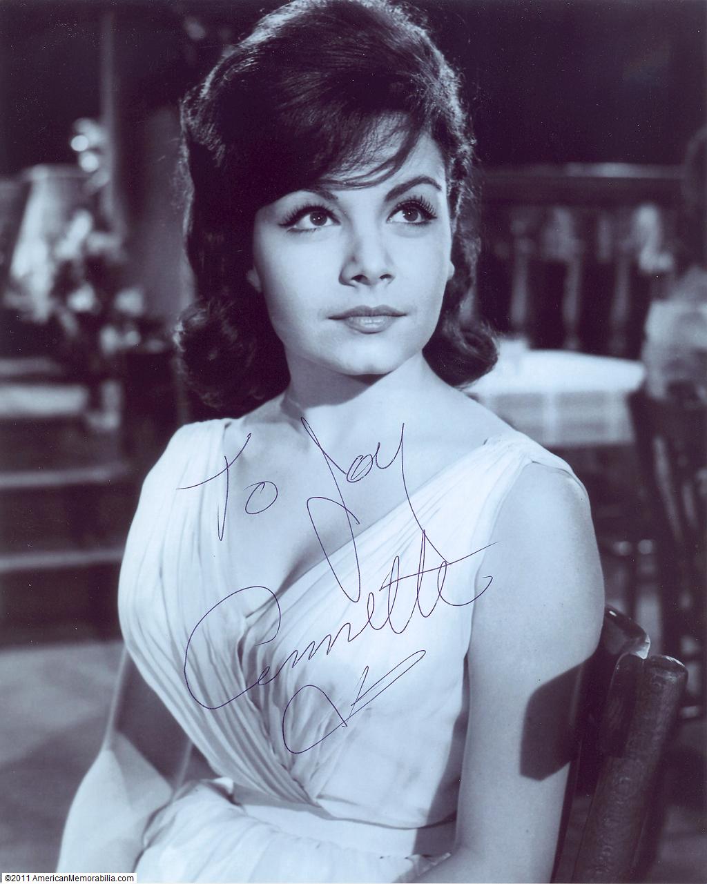 Actress and Celebrity Pictures: Annette Funicello