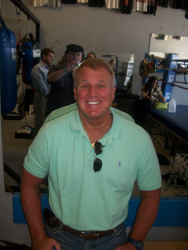 sunshine magazine... volume 1... enjoy(:: SceneAroundTown.... Grand ...