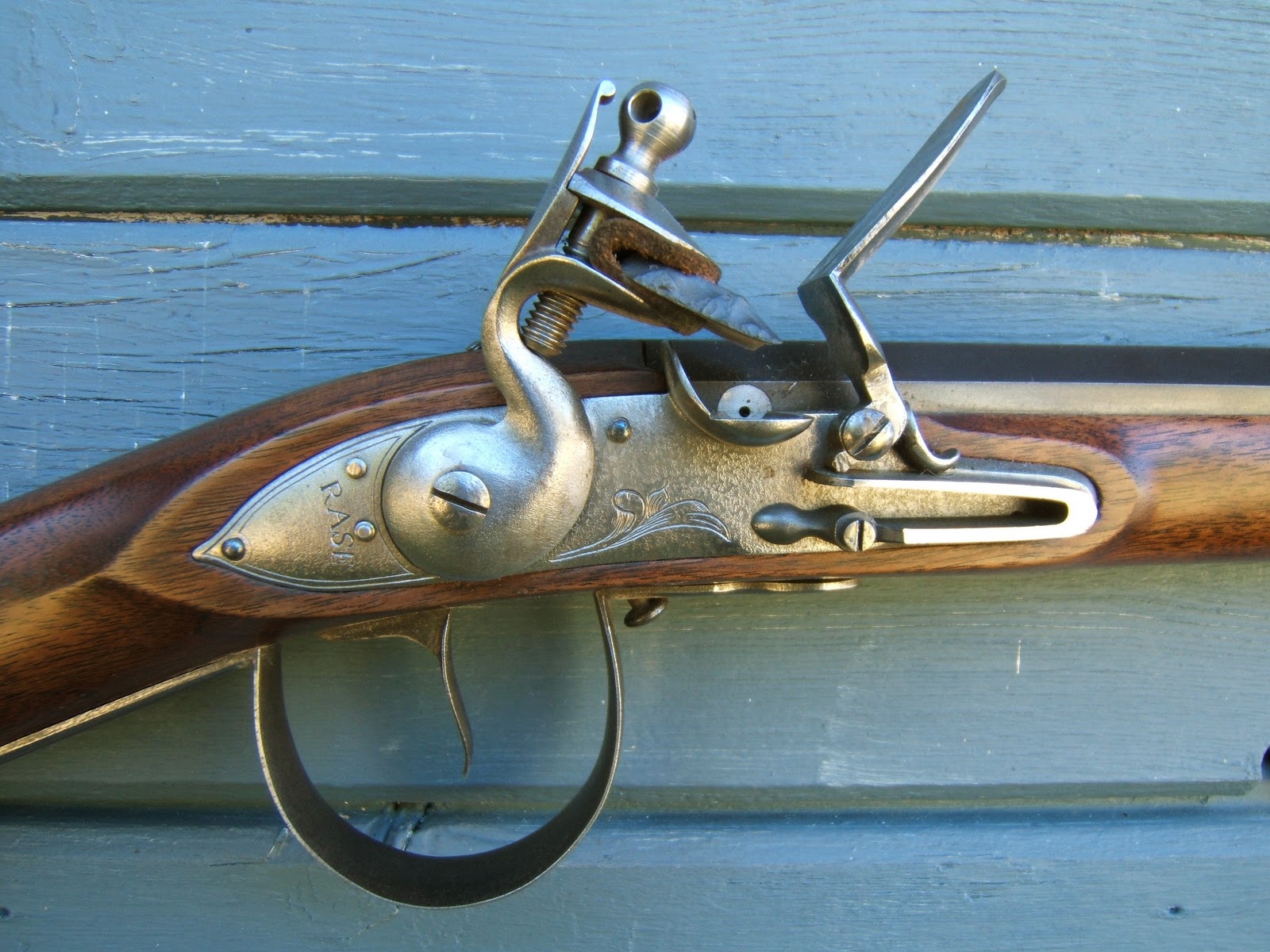 Contemporary Makers: David Rase Canoe Gun