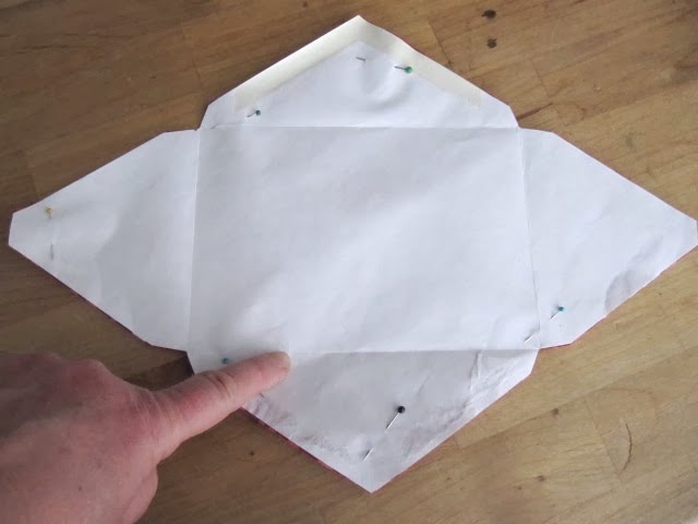 Sew Many Ways...: Easy No Sew Fabric Envelope Tutorial…Perfect for Valentine's Day