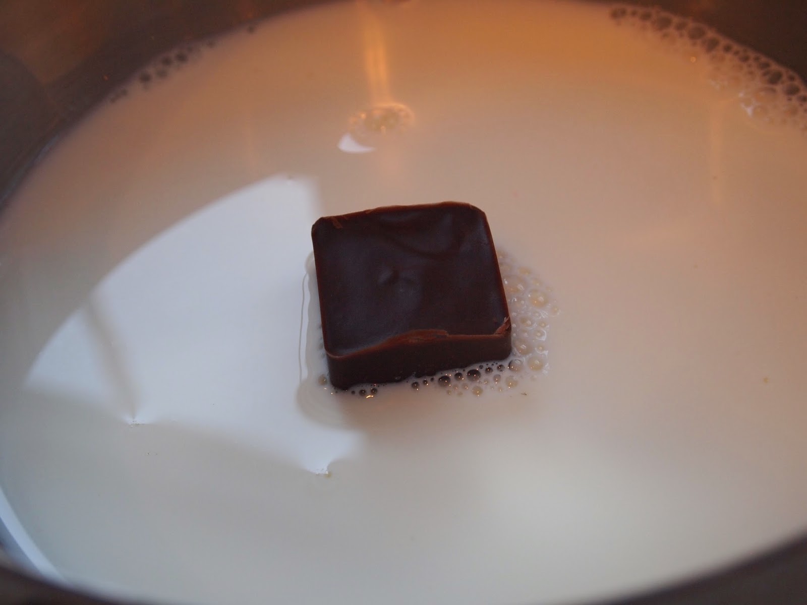 AZTEC COCOA CUBES with SWIRLY HOMEMADE MARSHMALLOWS