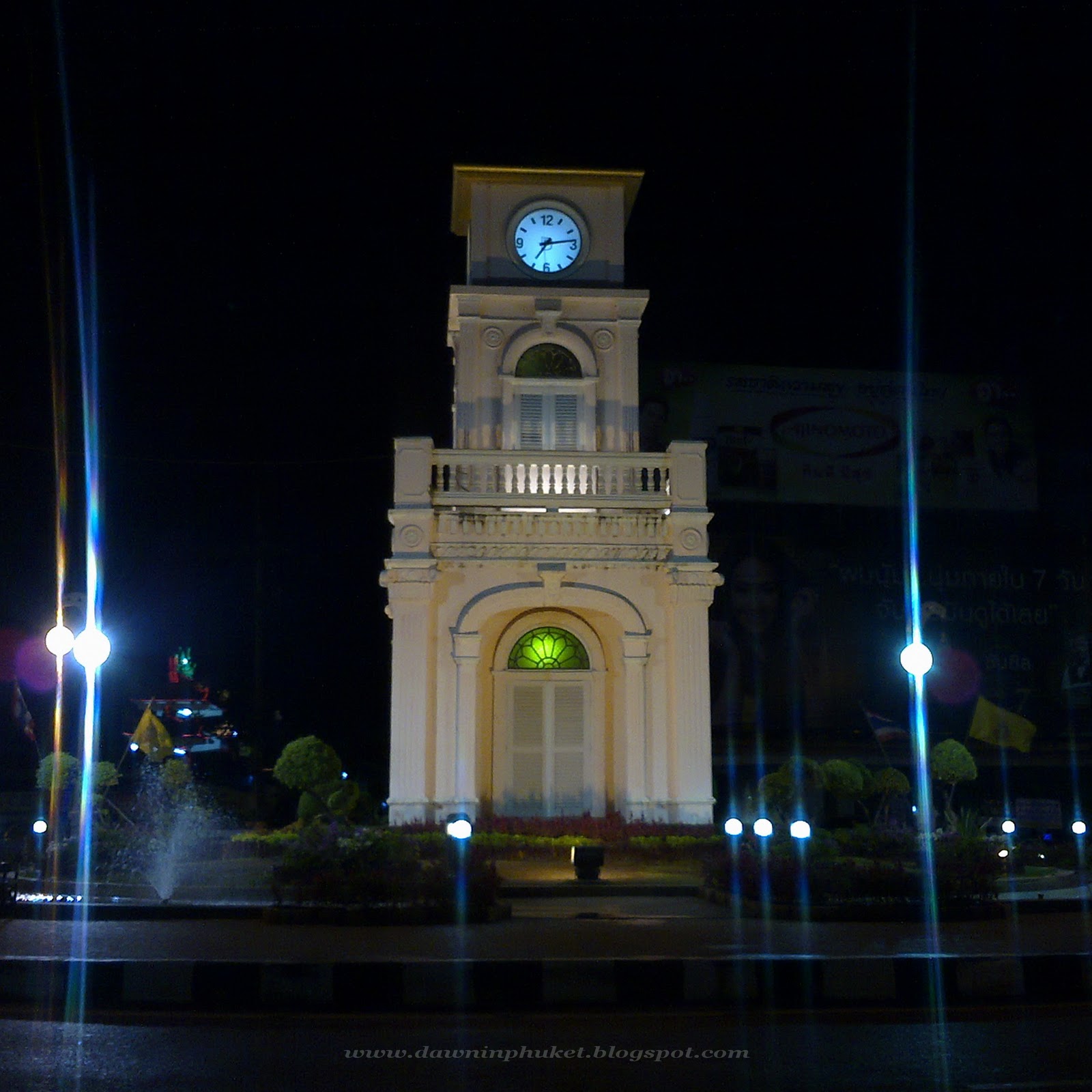 Dawn in Phuket: Surin Circle Clock Tower