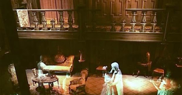 Seeks Ghosts: Pepper’s Ghost Illusion