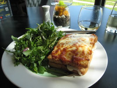 In en om die huis: Croque Monsieur - Not just a cheese sandwich