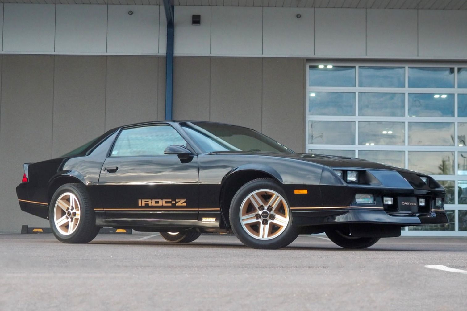 General Motors High-Performance Blog: IROC-Z Camaro: Chevrolet's 1980s ...