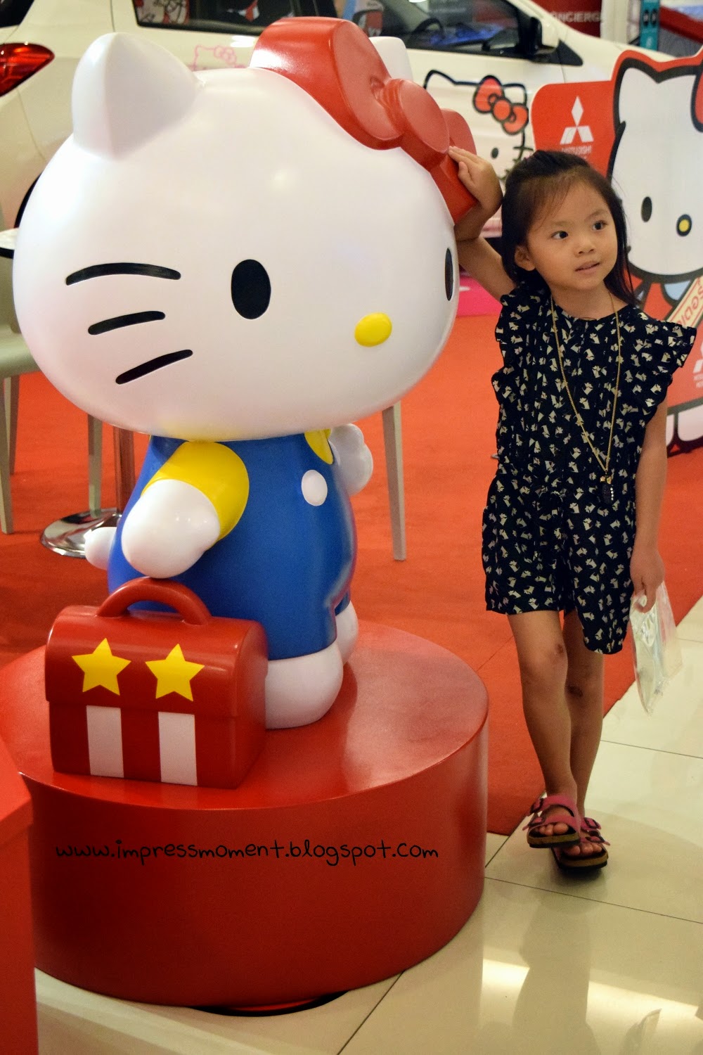 Impress Moment: HeLLo KiTTy "FiRST HuG iN THaiLaND", I GoT It!!!