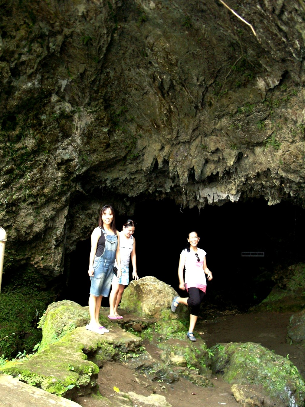 Gift of Quills: I've been to Suhot Cave in Dumalag