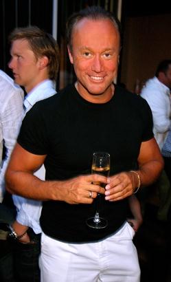 Lekmannen: Trustor, P3-dokumentär