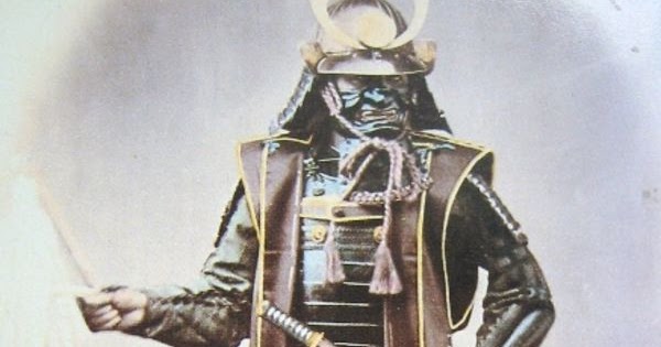 14 Topeng Paling Populer di Jepang - MAMPIRDOLO