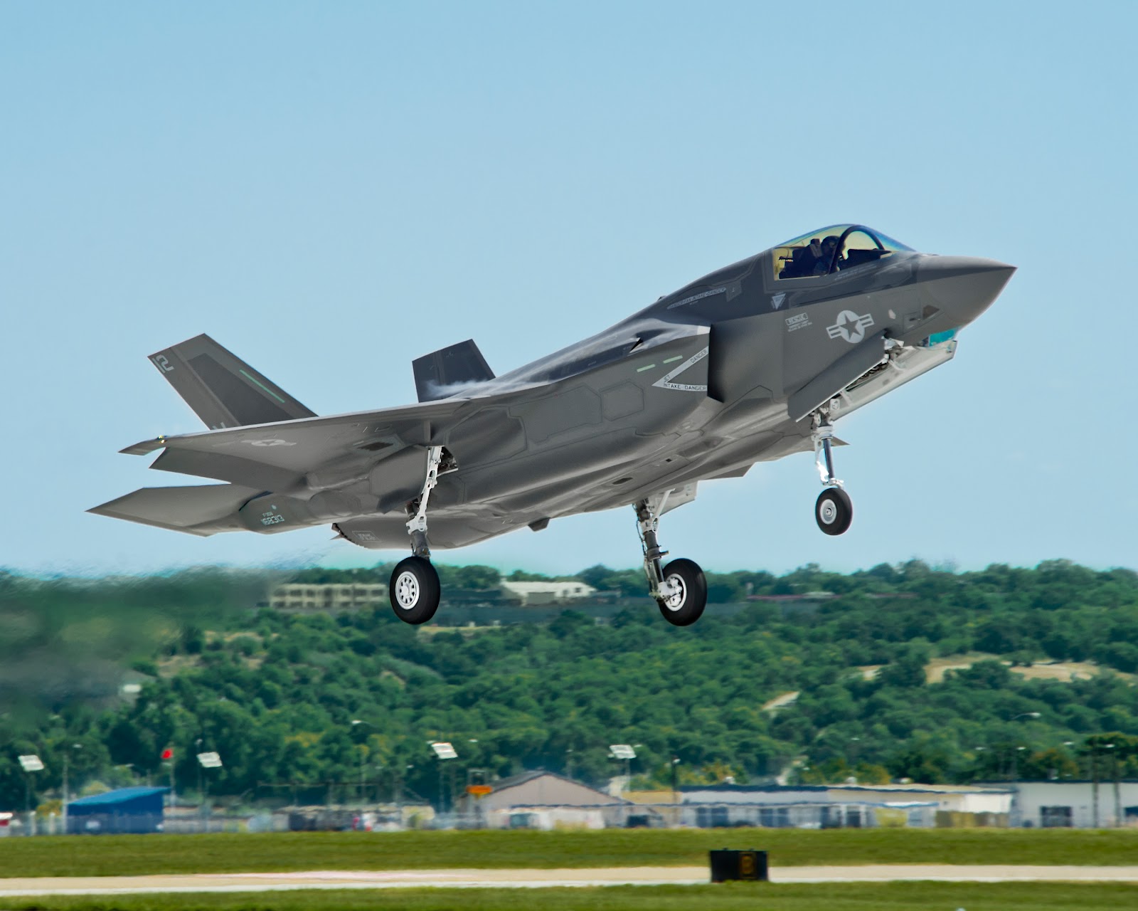 SNAFU!: F-35B BF-17 First Flight