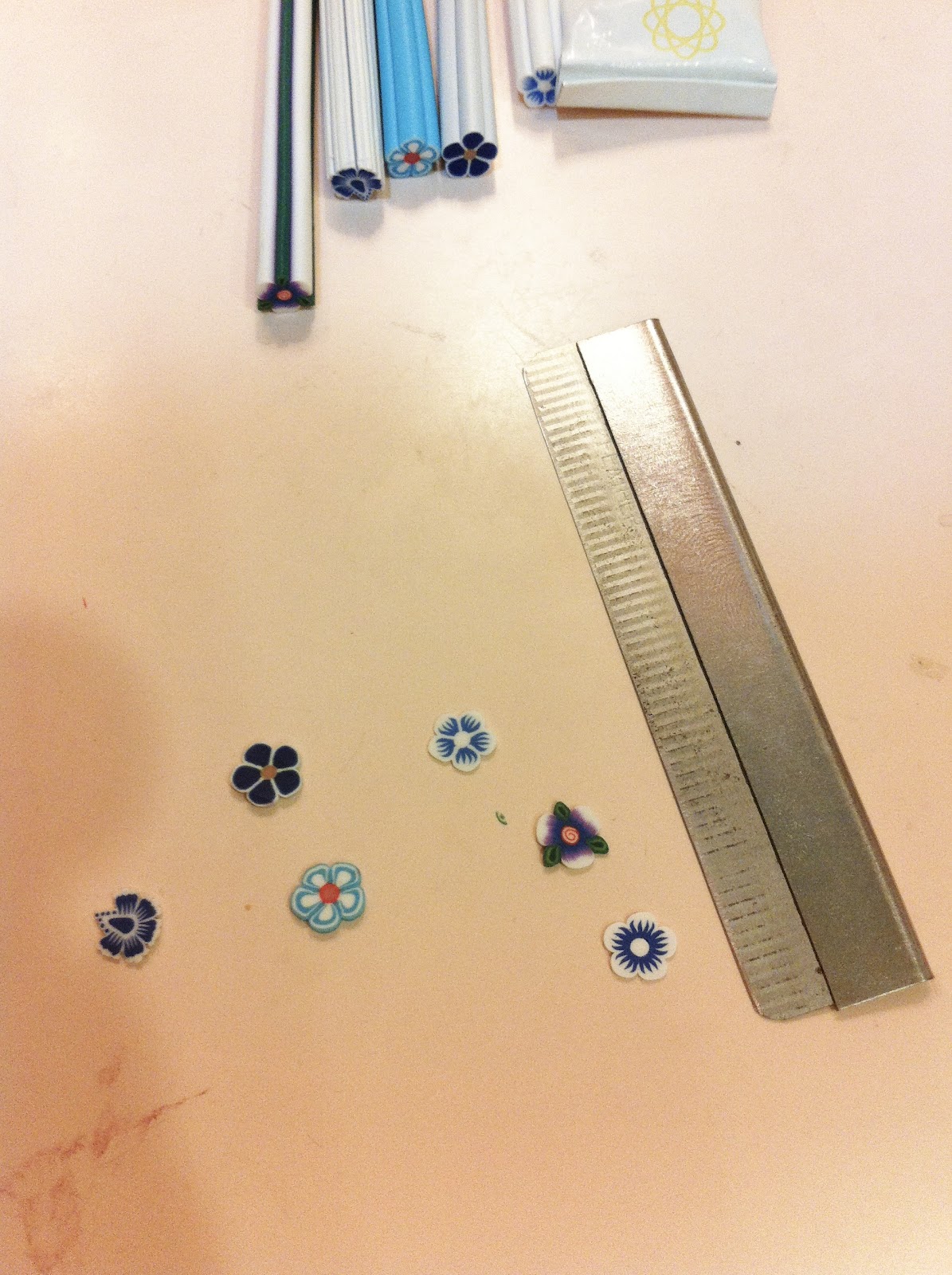 Mon's Nail: Fimo Canes