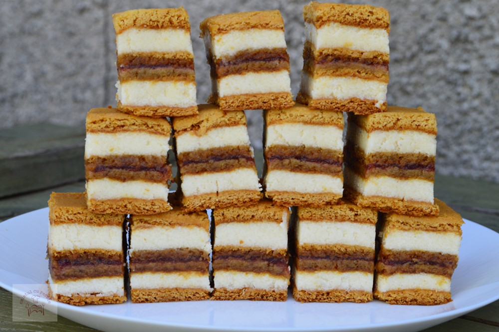 RETETE DE PRAJITURI - CAIETUL CU RETETE