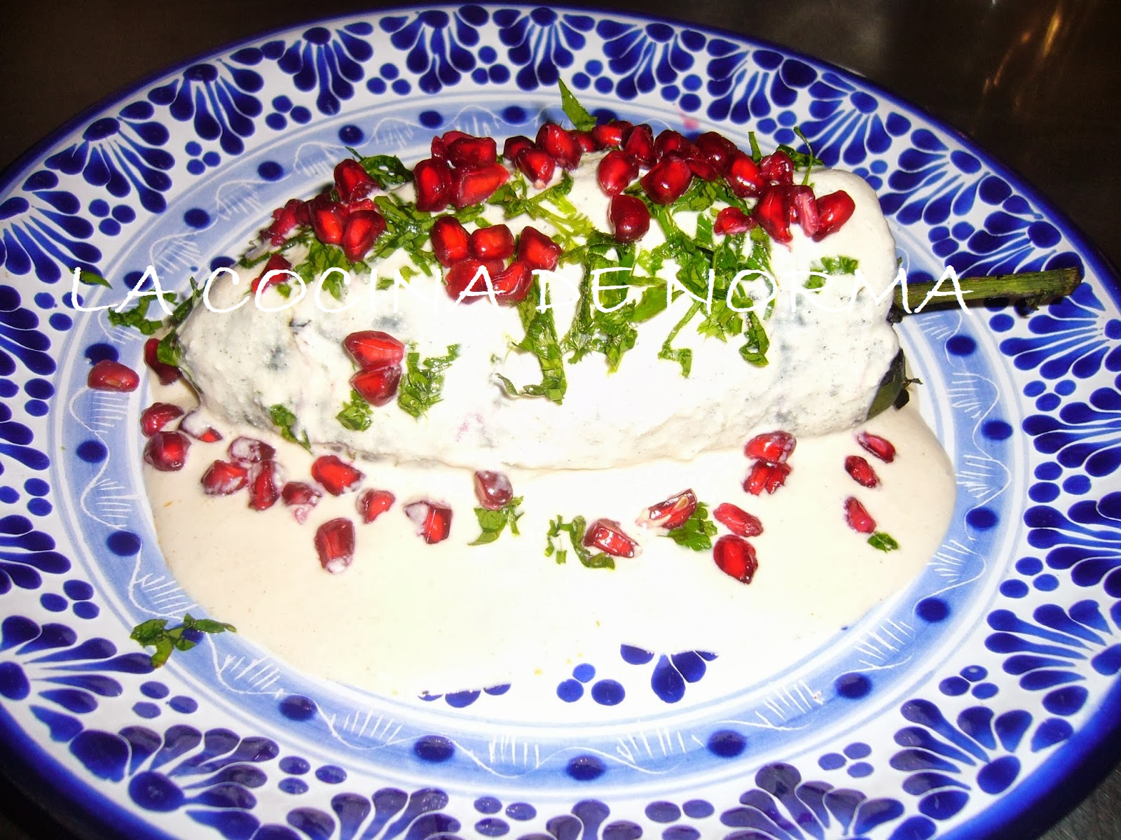 LA COCINA DE NORMA: CHILES EN NOGADA