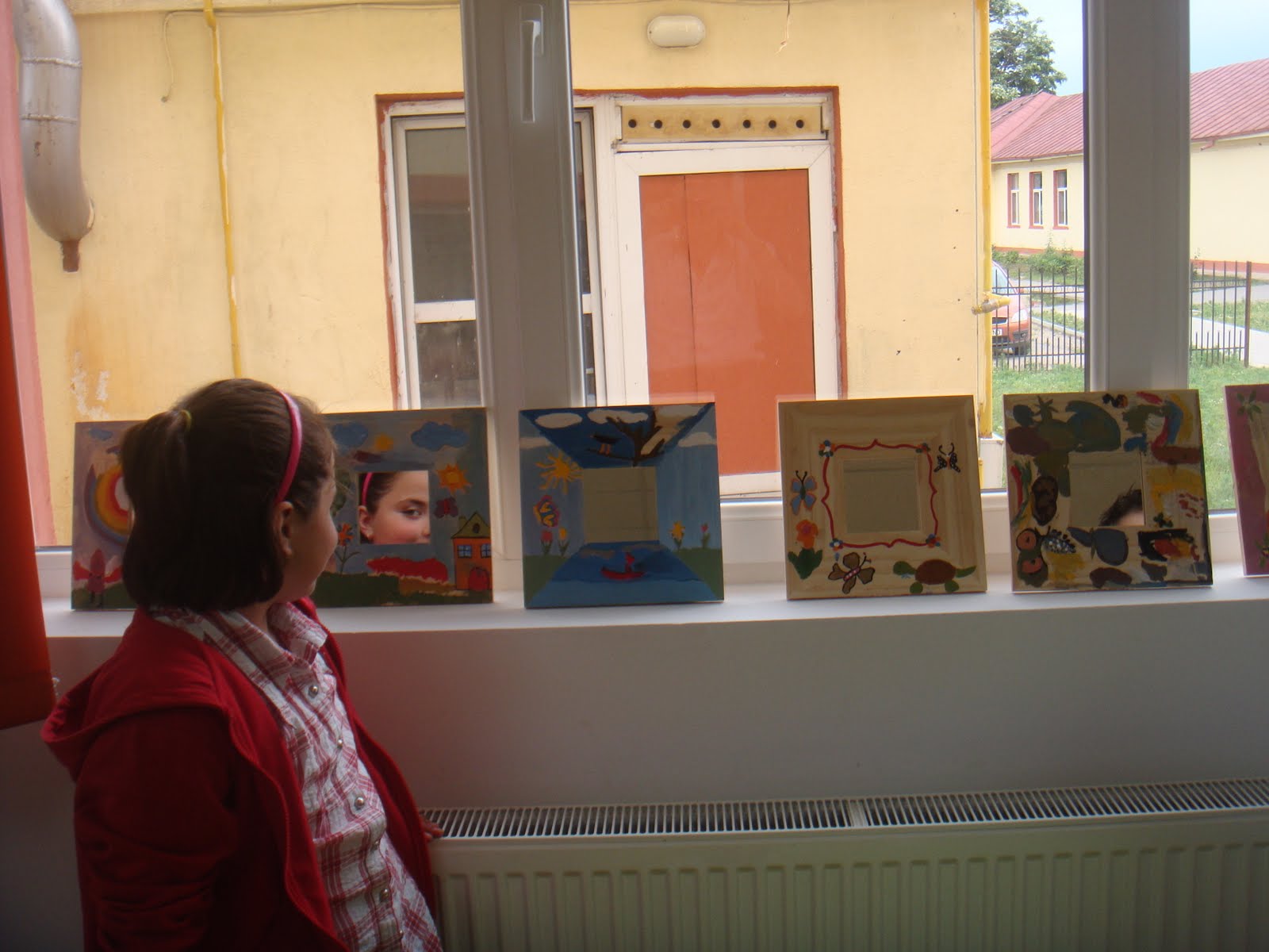 Atelier Aici: ARTE PLASTICE