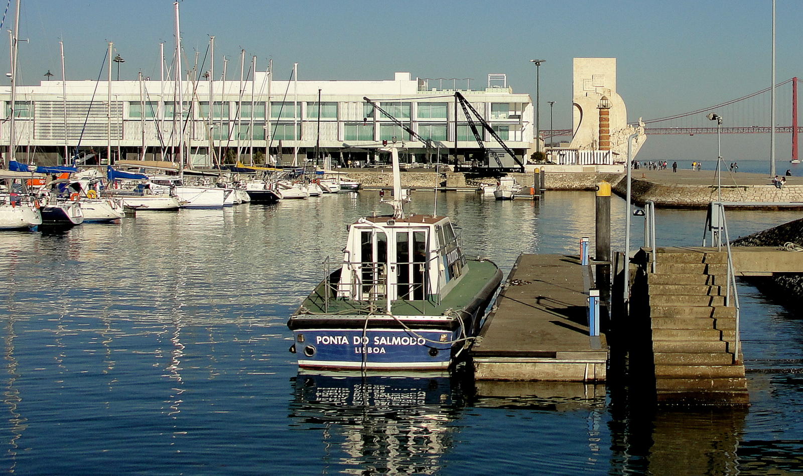 EXPRESSO DA LINHA: DOCAS